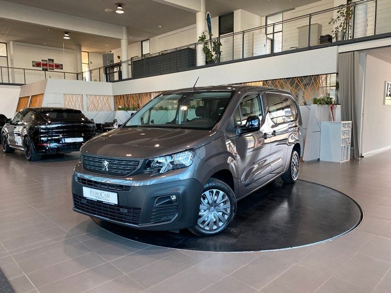 Peugeot Partner 1.5 BlueHDi Premium FlexCab L2 Shz PDC | EuroCar ...